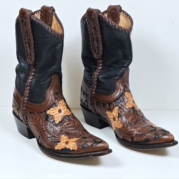 Old Gringo | Shoes | Old Gringo Wyoming Handtooled Floral Leather ...